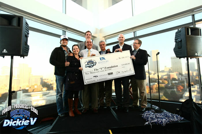 Big Blue Salute to Dickie V. (Nov. 13, 2012) - UK Alumni Association ...